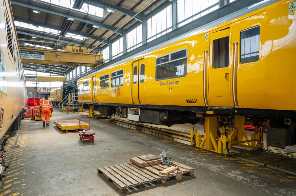 Rolling Stock Maintenance - Loram